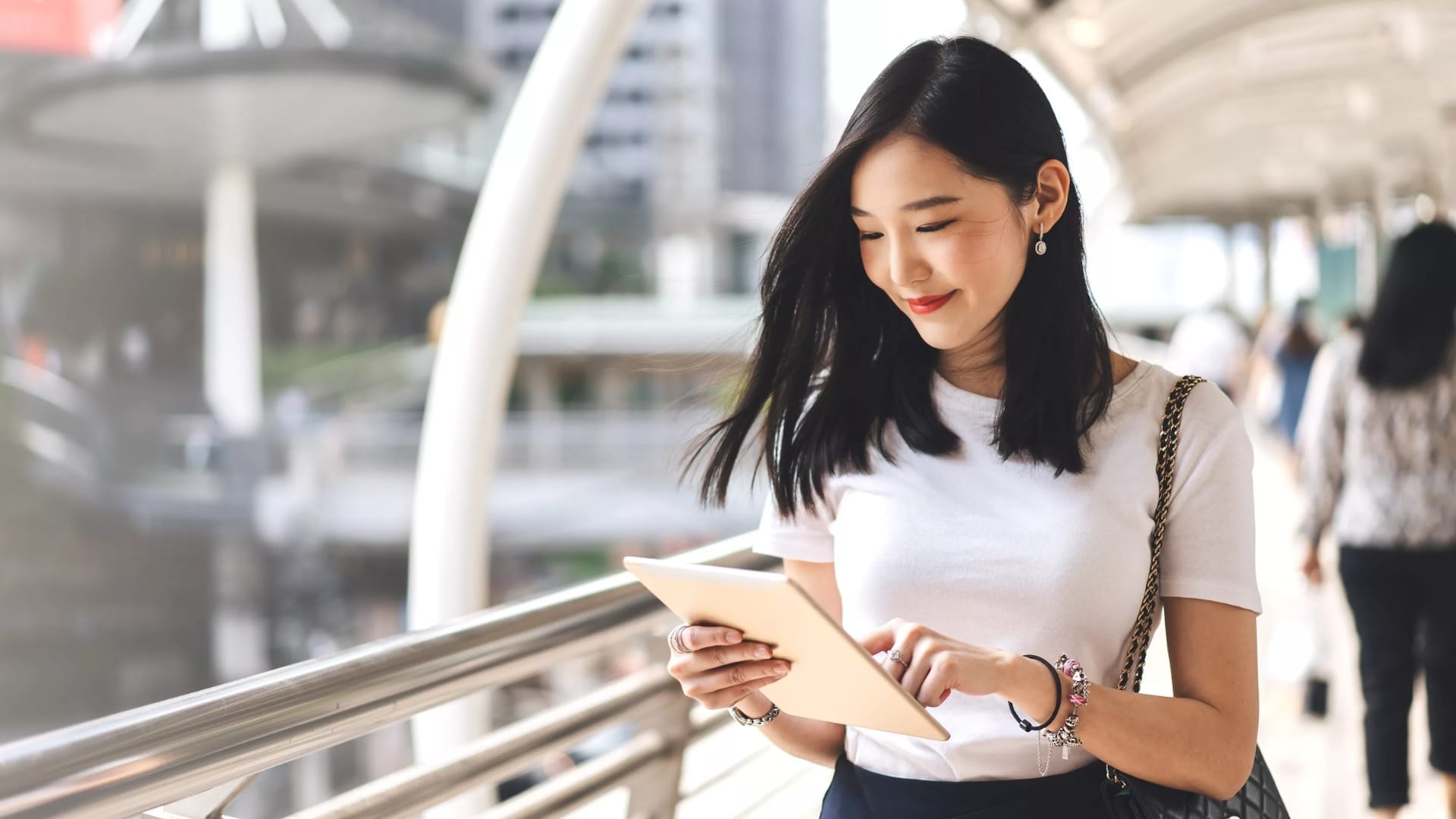 Seamless retail sets new benchmarks in Asia Pacific, according to KPMG ...
