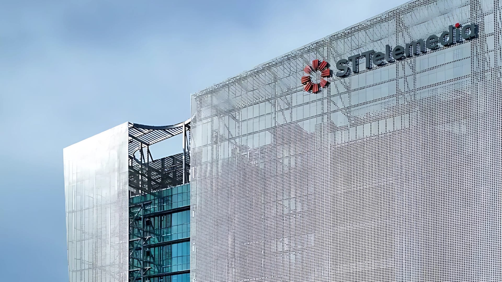 ST Telemedia Global Data Centres partners with Zenlayer to boost ...