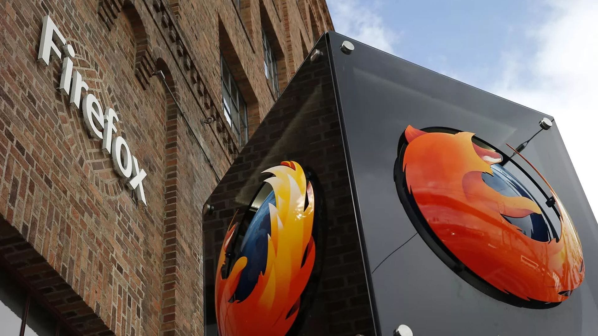Firefox’s future in danger if Google search deal is blocked, says ...
