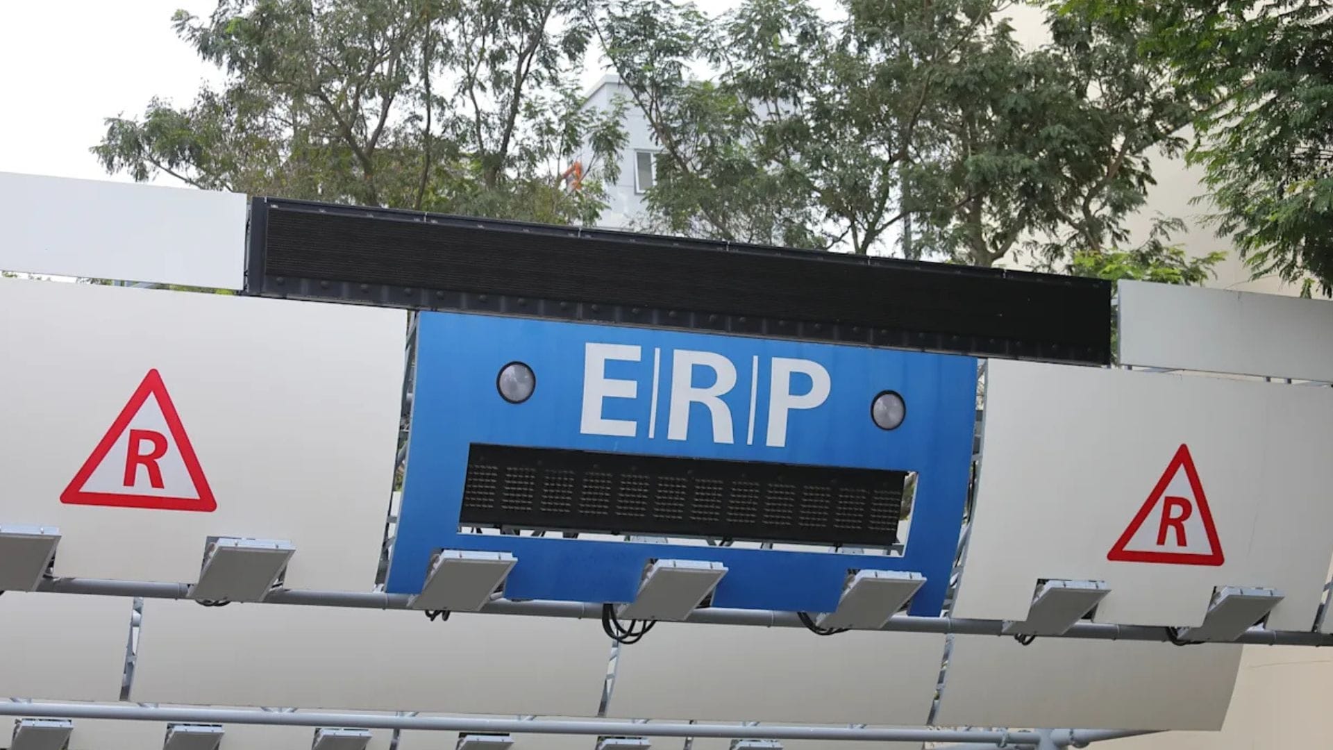 Singapore to roll out satellite-based ERP system in 2027 - Tech Edition