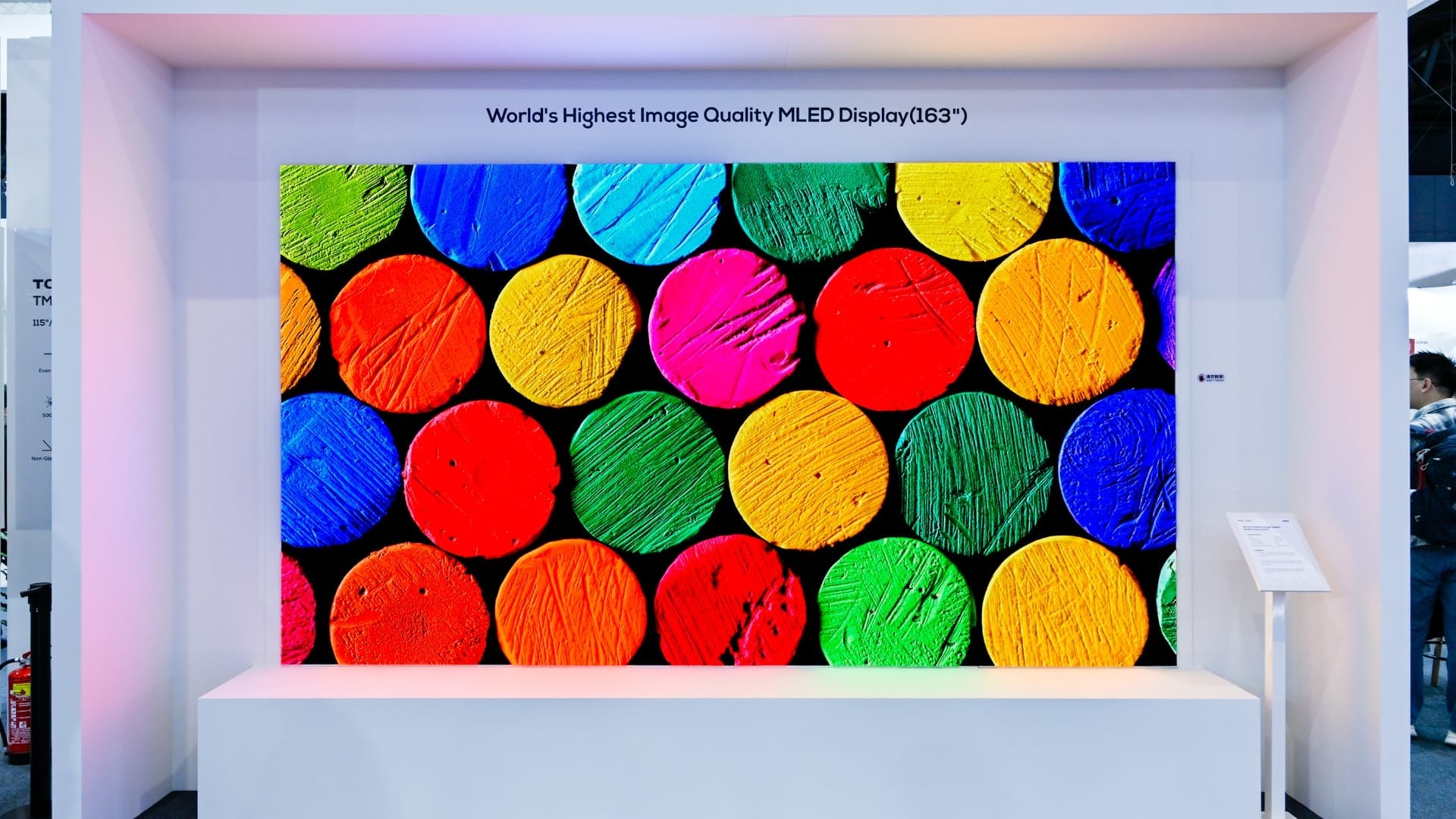 TCL CSOT showcases professional and commercial display technologies at ...